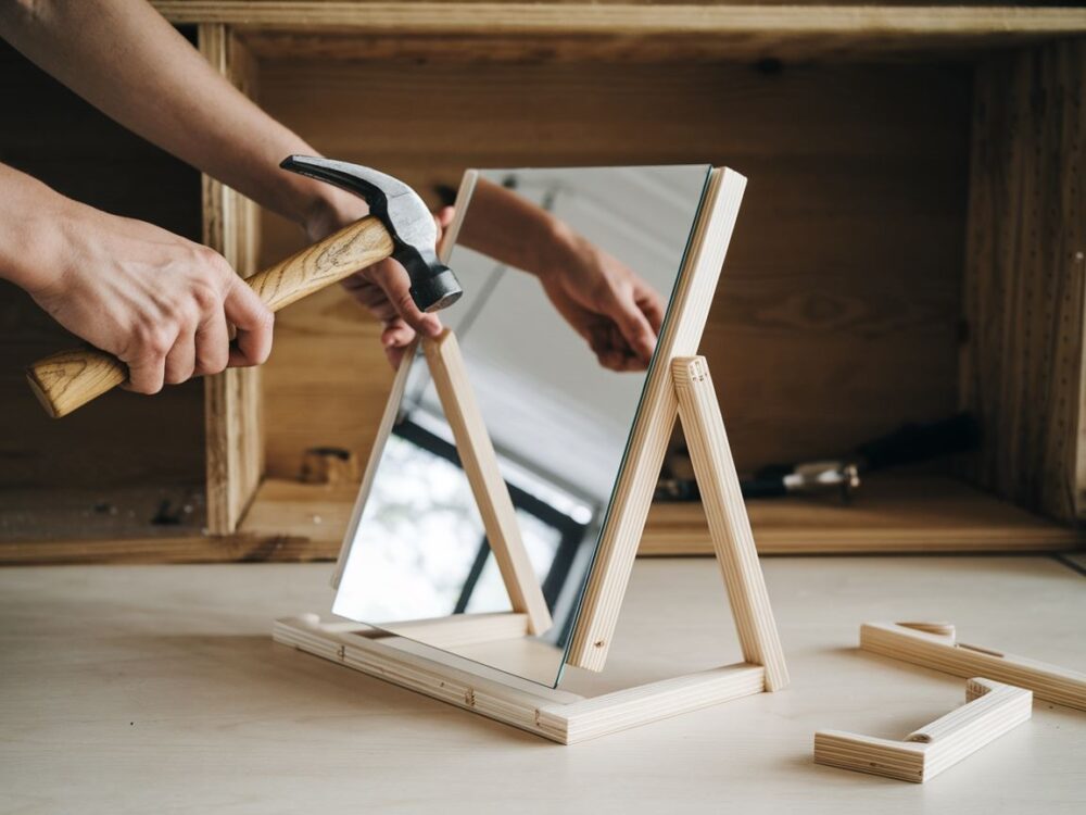 Jak zrobić stojak na lustro? Poradnik DIY krok po kroku